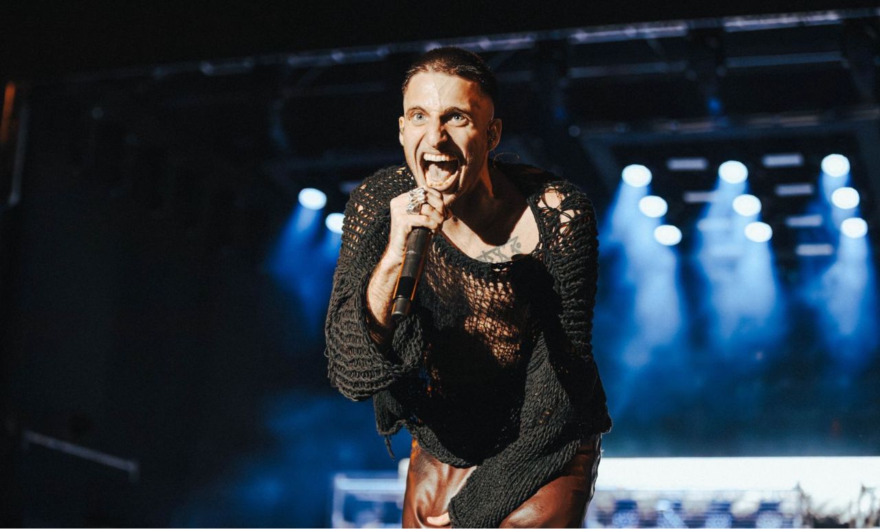 WOS estrena DESCARTABLE EN VIVO, LA PELÍCULA